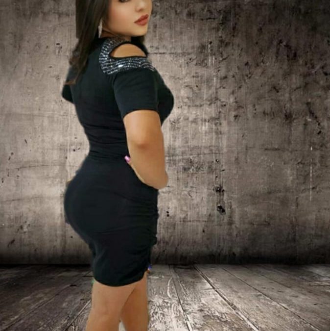 MARCELA FERNÁNDEZ PRESENTADORA – Conección Latina a través de TELEMUNDO